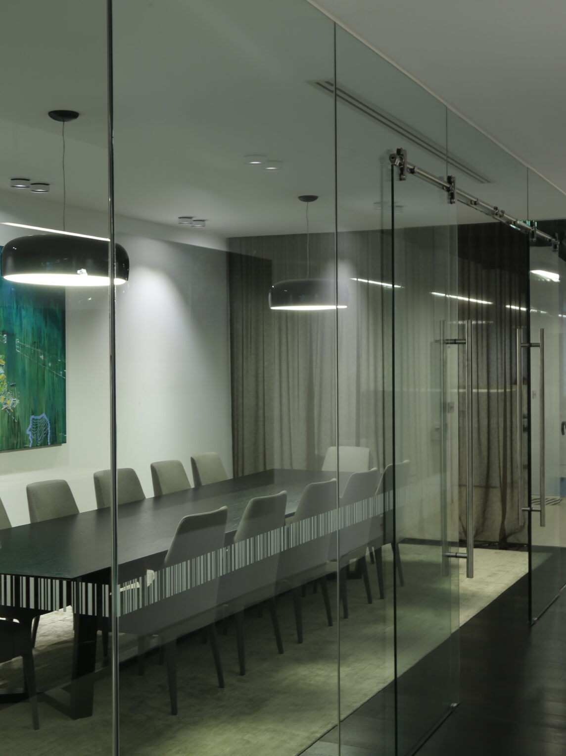 Square Peg Capital Offices | One-Construction